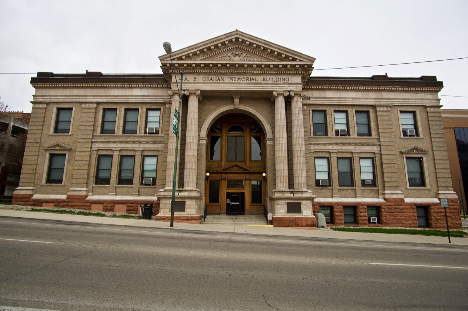 For Fans Of Old Architecture, A Trip To Springfield, OH Should Be On ...