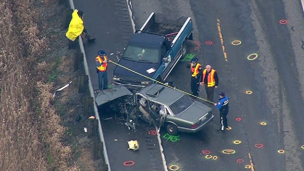 1 Person Killed In 3 Vehicle Crash On Hwy 2 At Monroe Komo